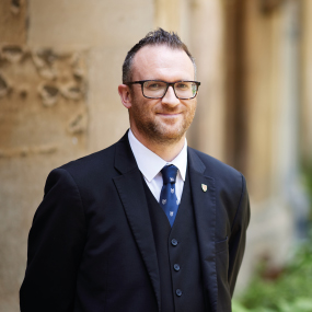 Julian Main - Oriel College