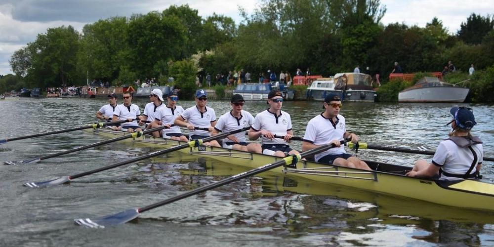 Oriel's Men Defend Headship and Two Crews Get Blades in Summer Eights ...